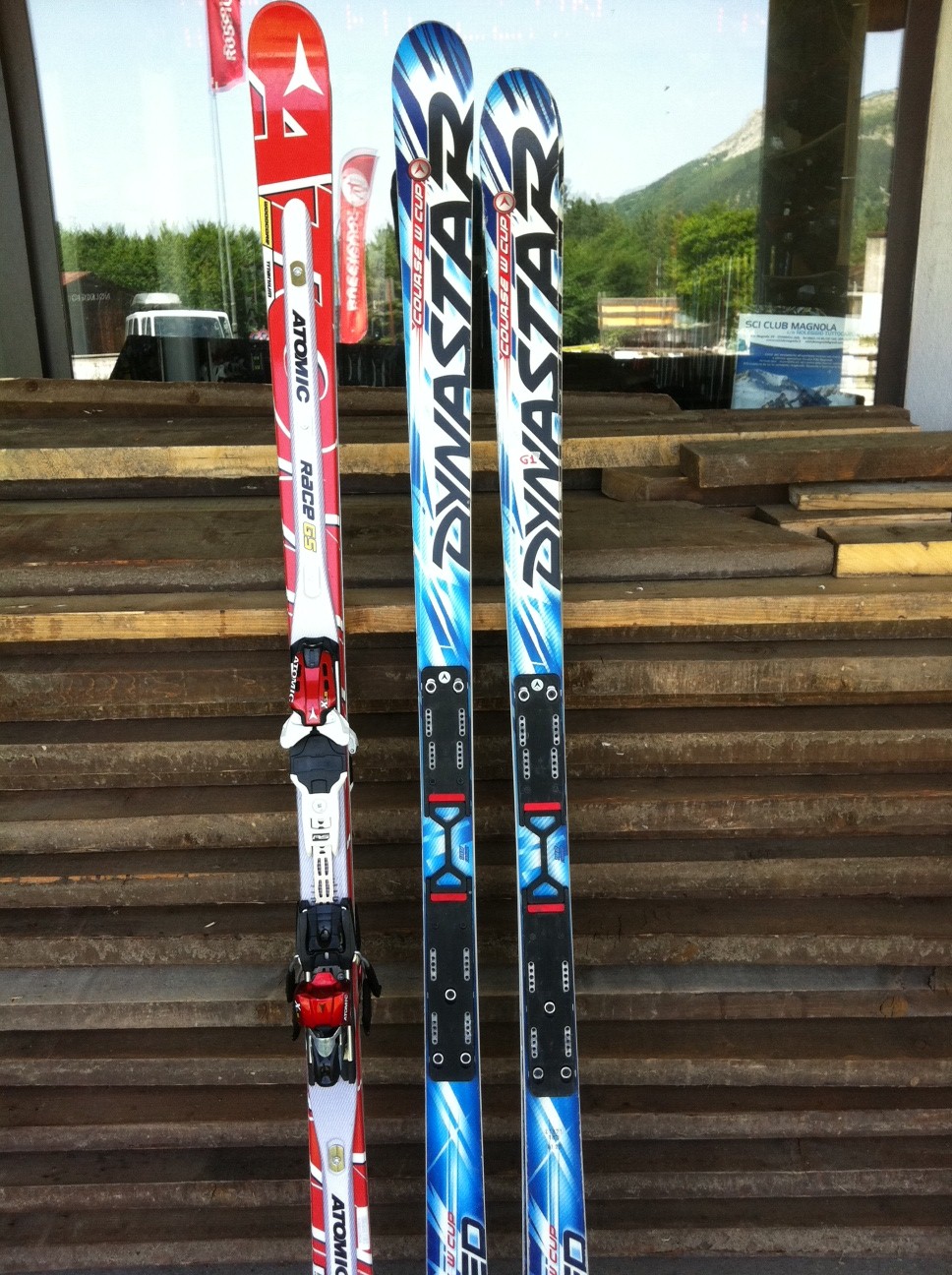 Fantaski Forum - Cerco sci Atomic D2 Fis GS 183 R>23